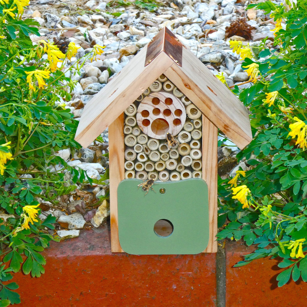 Bee Barn – Bells Cottage Interiors